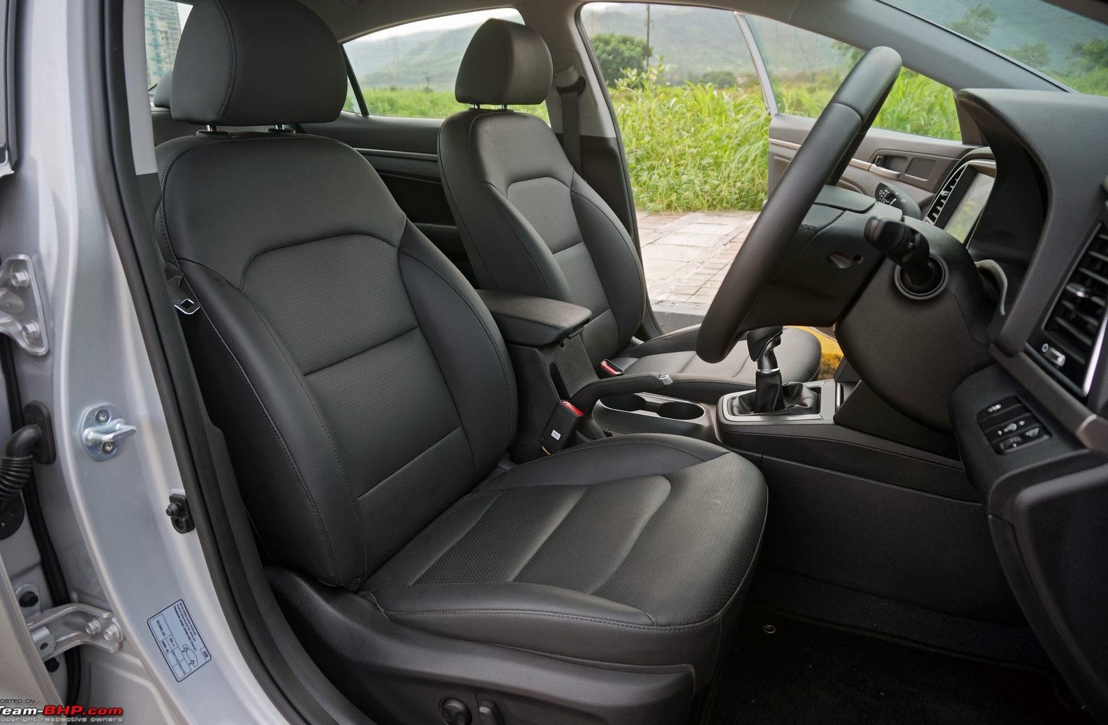 303 Fabric Guard Vs. Scotchgard: Choosing The Best Protector For Your ...