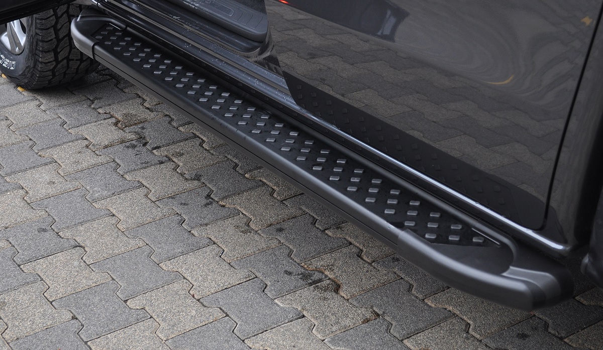 What Is A Running Board? Understanding Its Function And Types | CarsBibles